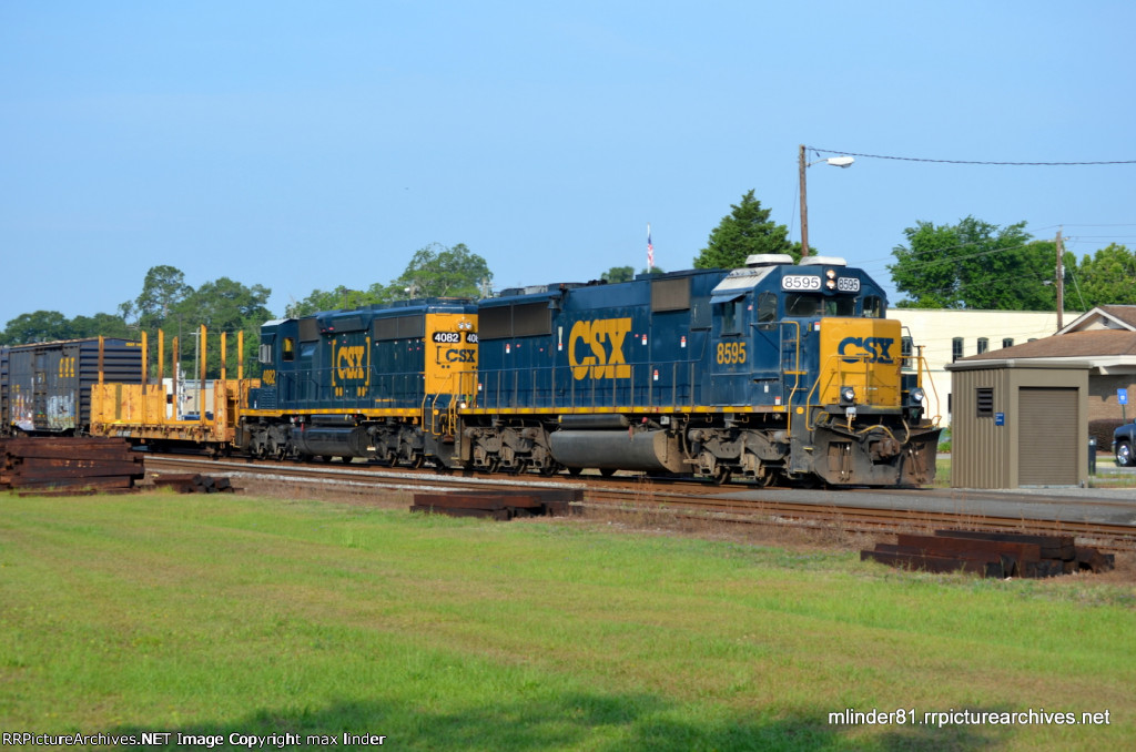 CSX 8595